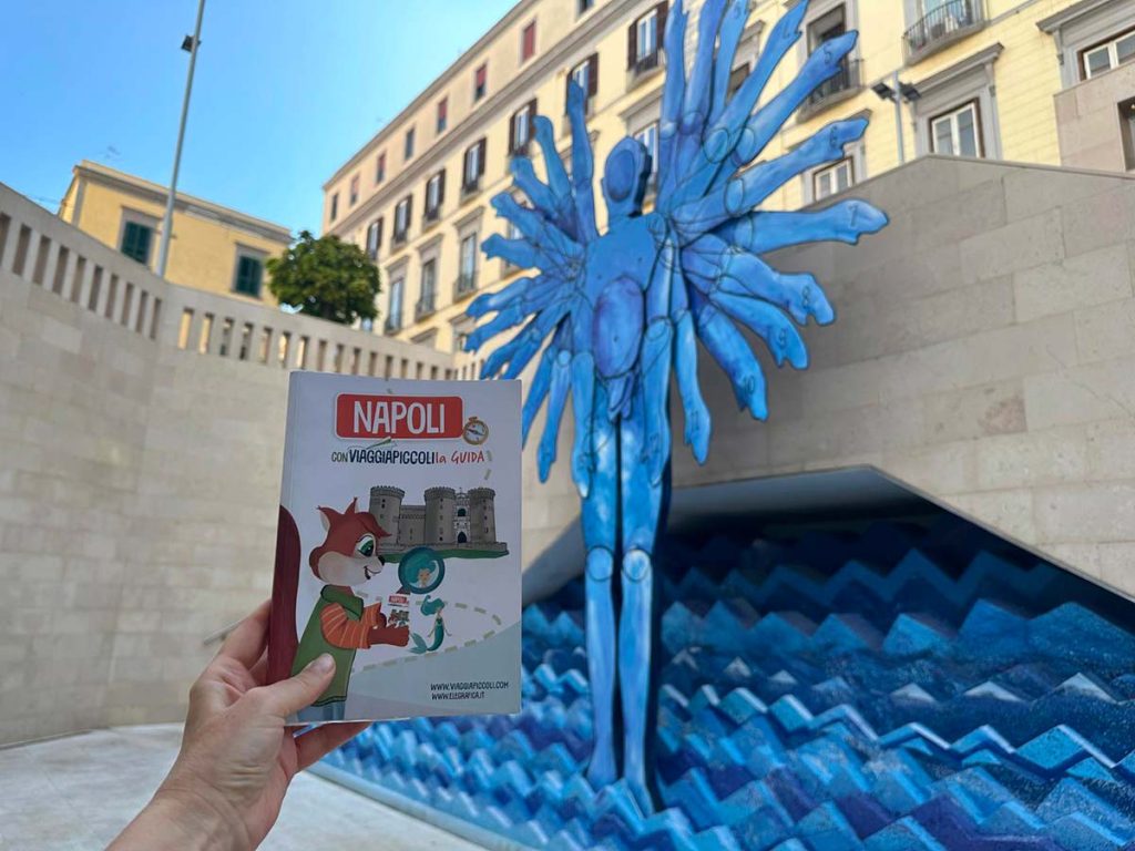 La fermata metro di Chiaia a Napoli, la più bella del mondo