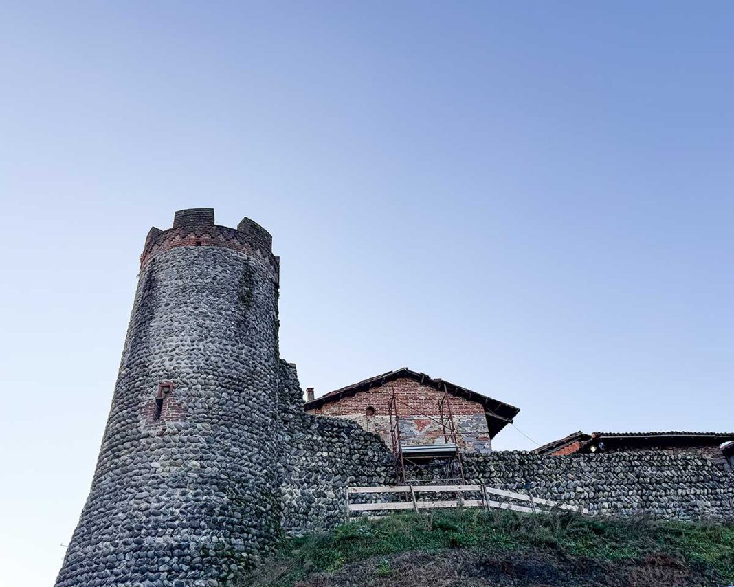 Ricetto di Candelo: il Borgo di Babbo Natale